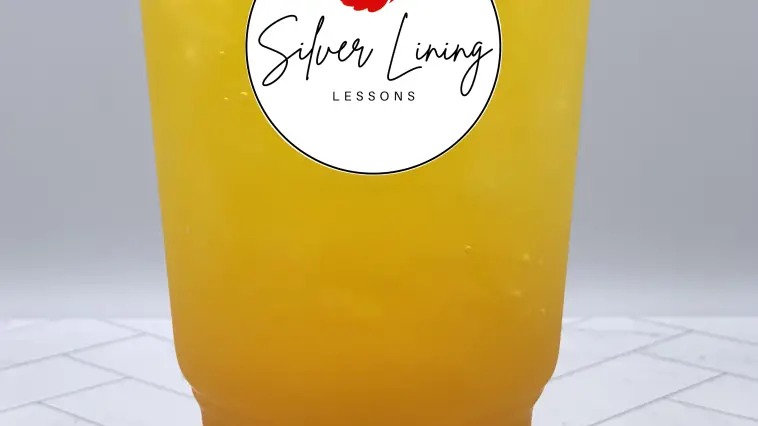 Pineapple Oasis – Silver Lining Lessons